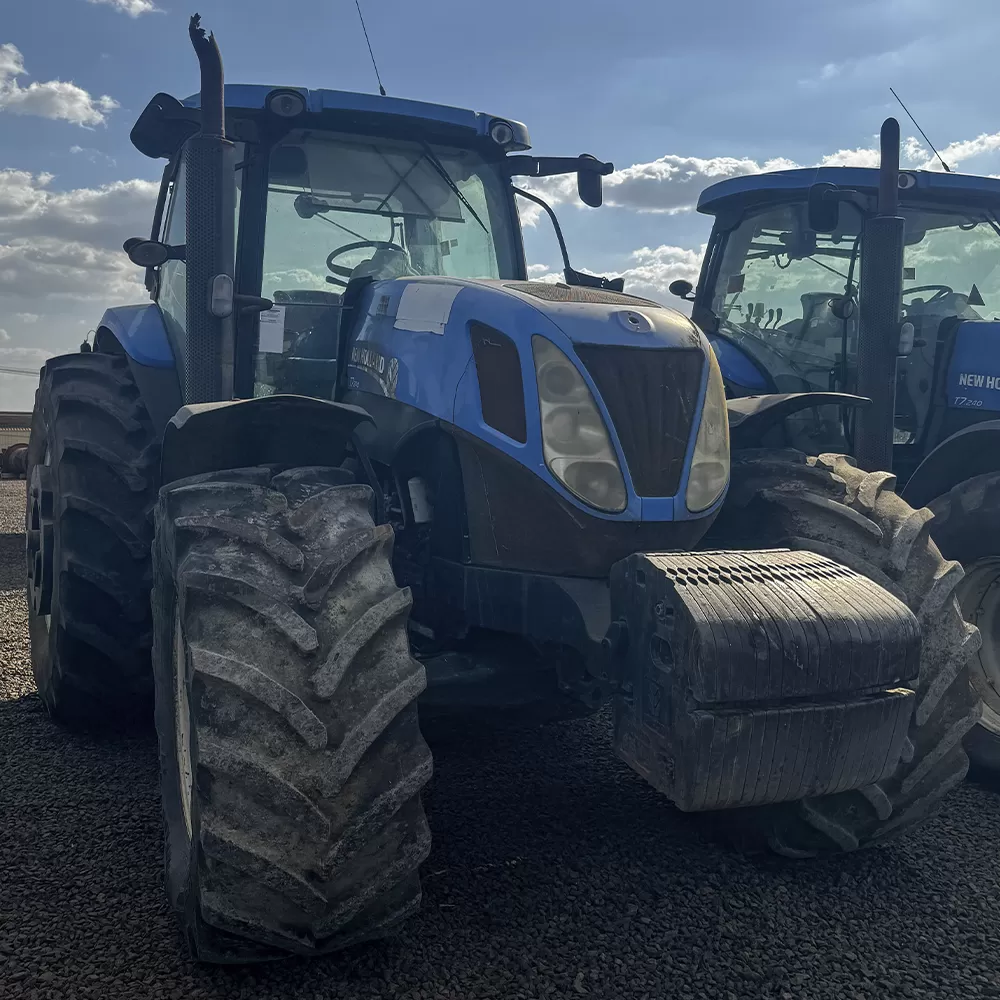 TRATOR NEW HOLLAND T7.240 - 0042 - E-Machine Comercial